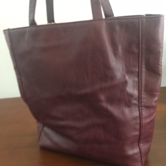 Imoshion | Bags | Imo Tote | Poshmark